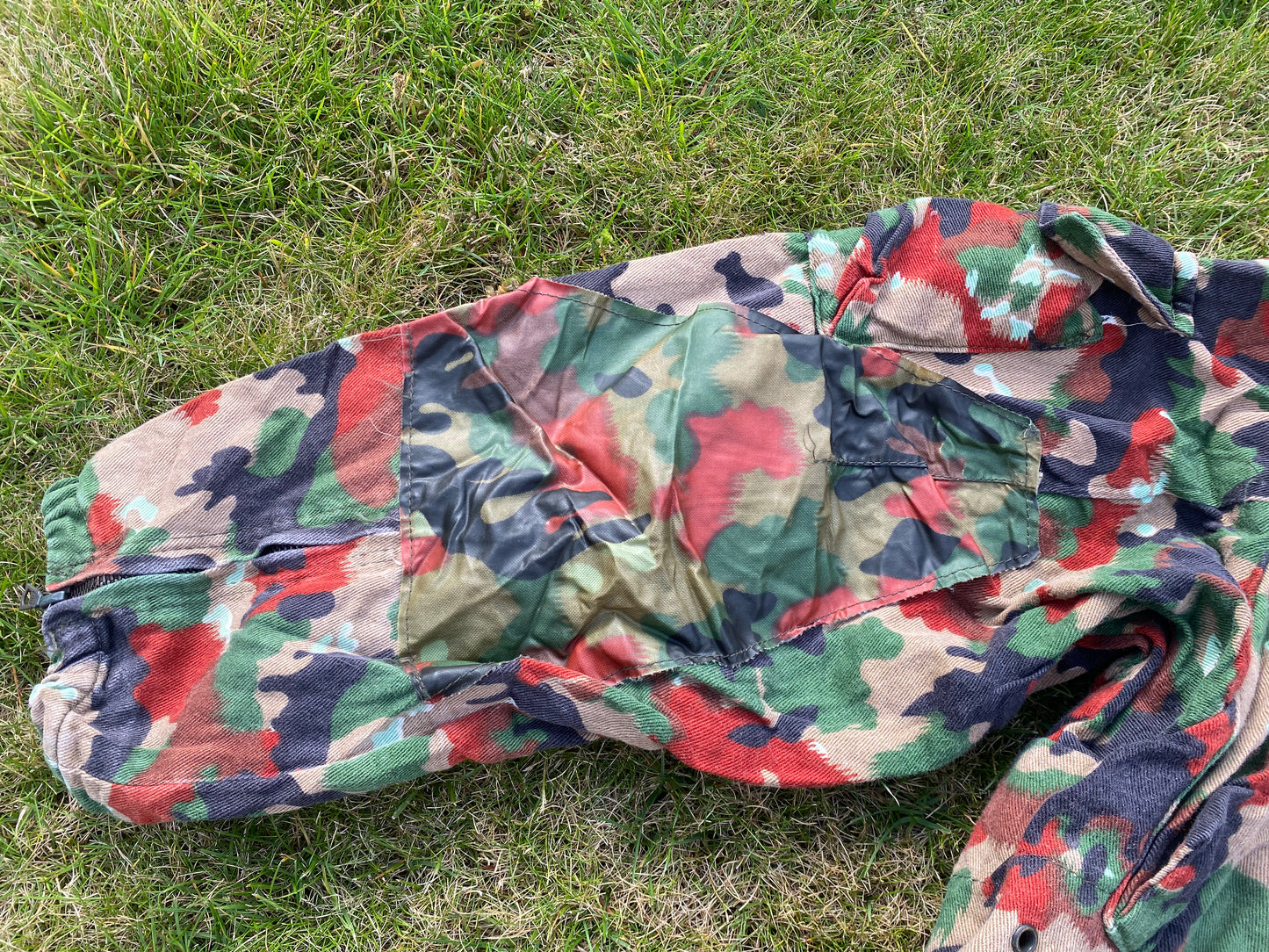 Vintage Swiss Army M70 Alpenflage Field Jacket | Raid Supply UK